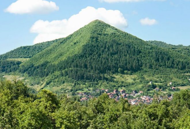 BOSANSKA DOLINA PIRAMIDA 2 dan - PIRAMIDA SUNCA I MJESECA, TUMULUS